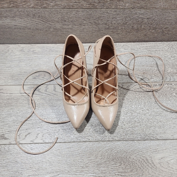 LC Lauren Conrad | Shoes | Lc Lauren Conrad Leather Runaway Limited ...